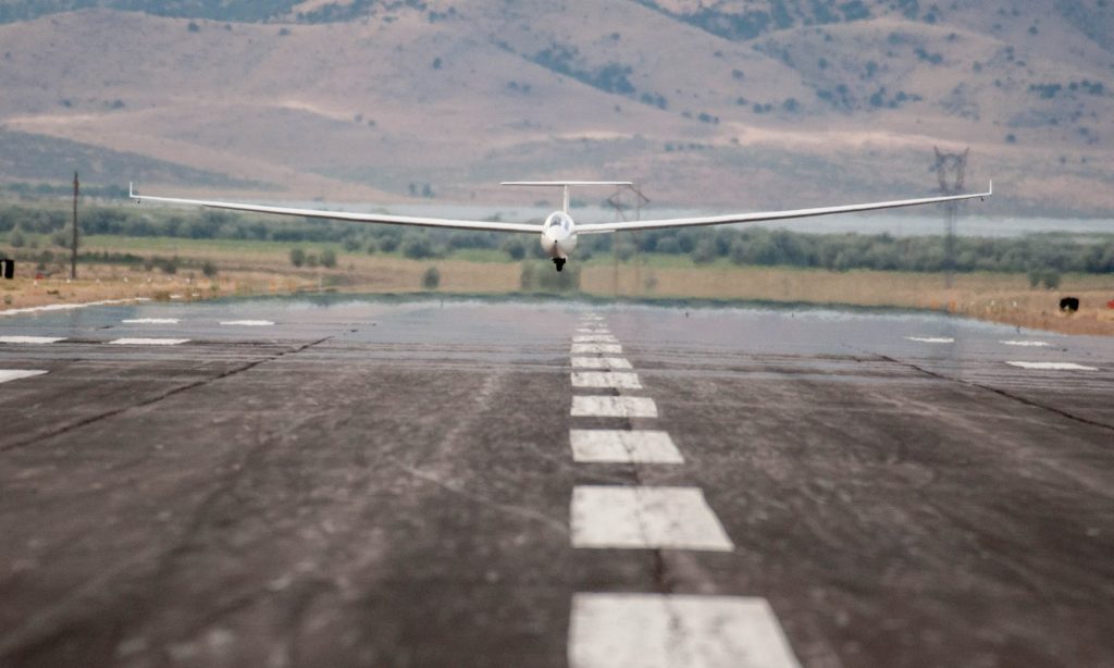 What Is Ridge Lift? - Soaring - Chess in the Air